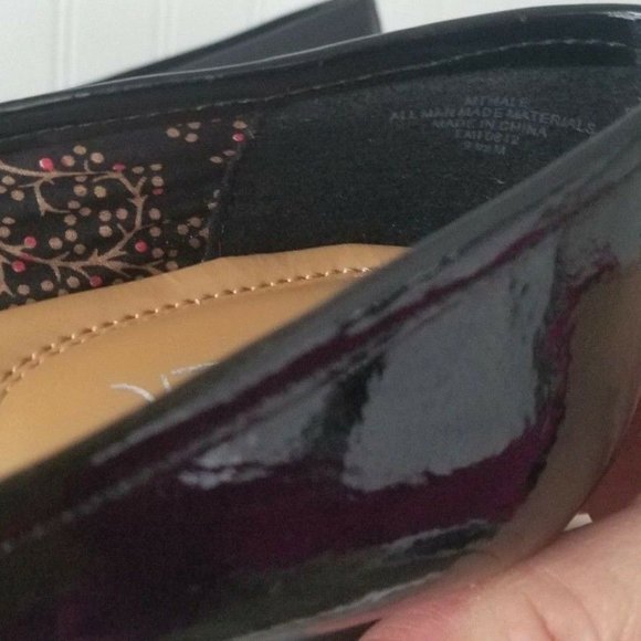 Kasper | Shoes | Career Shoes Chain Detailing Patent Leather New | Poshmark